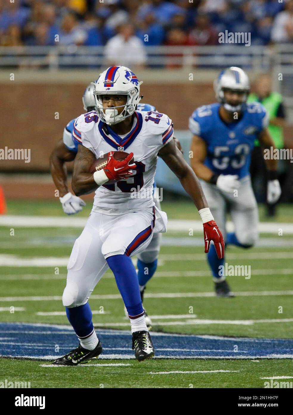 Buffalo Bills wide receiver Dezmin Lewis (13) is pursued by Detroit ...