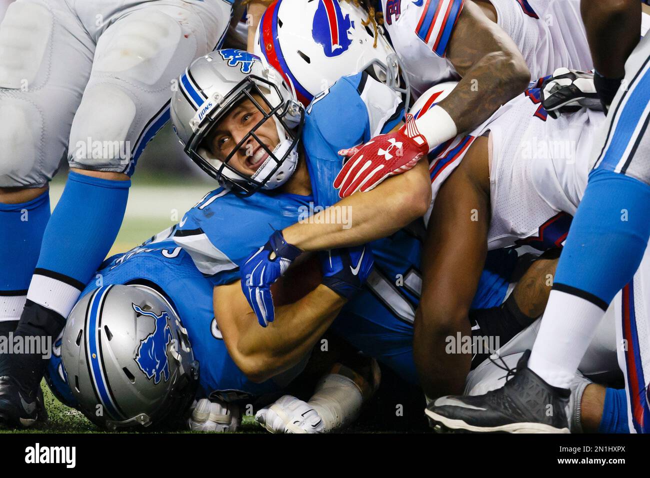 Detroit Lions running back Zach Zenner (41) rushes against the Buffalo ...
