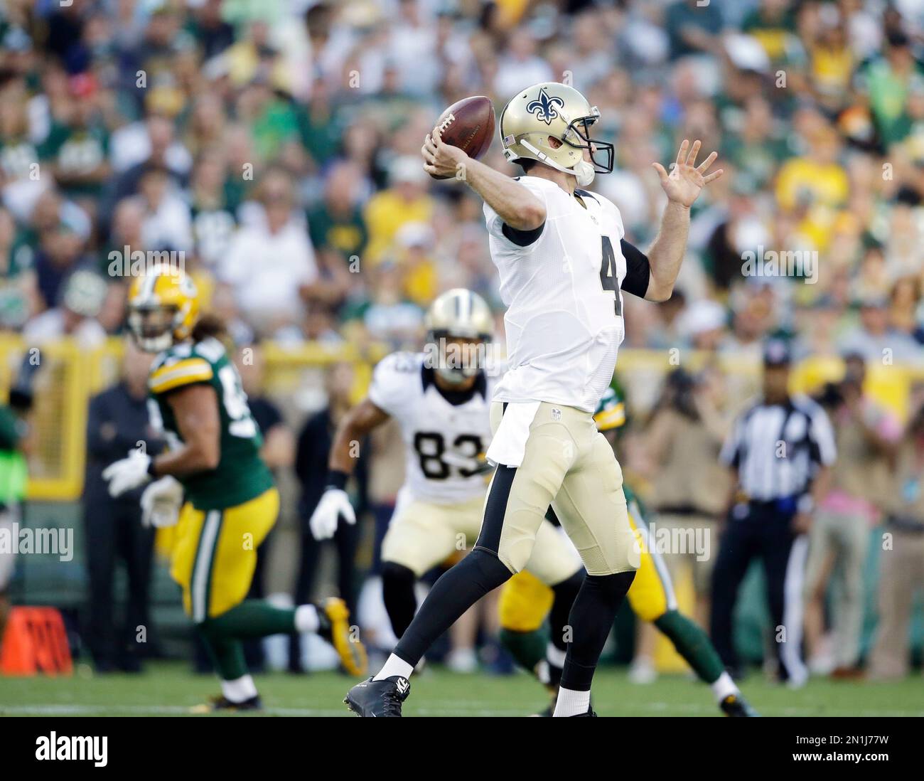 New Orleans Saints quarterback Ryan Griffin throws during the first ...
