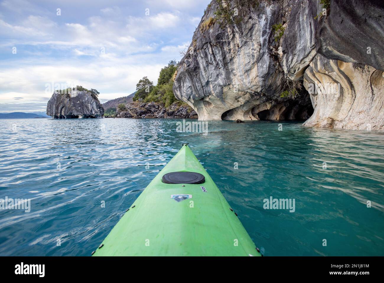 Kayak tour around the famous marble caves Catedral de Marmol, Capilla ...