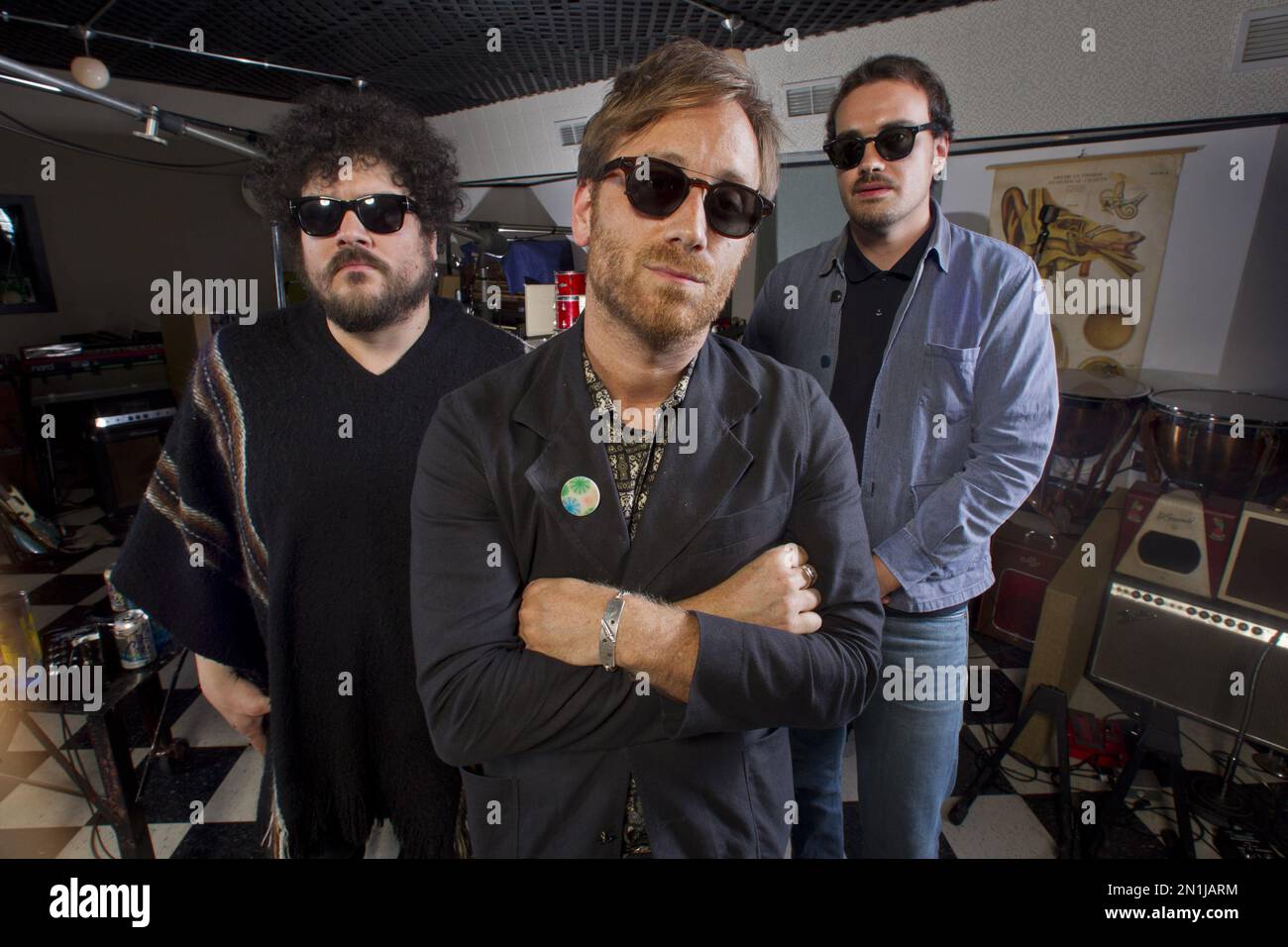 **HOLD FOR STORY** Dan Auerbach, center, Richard Swift, left and Leon ...