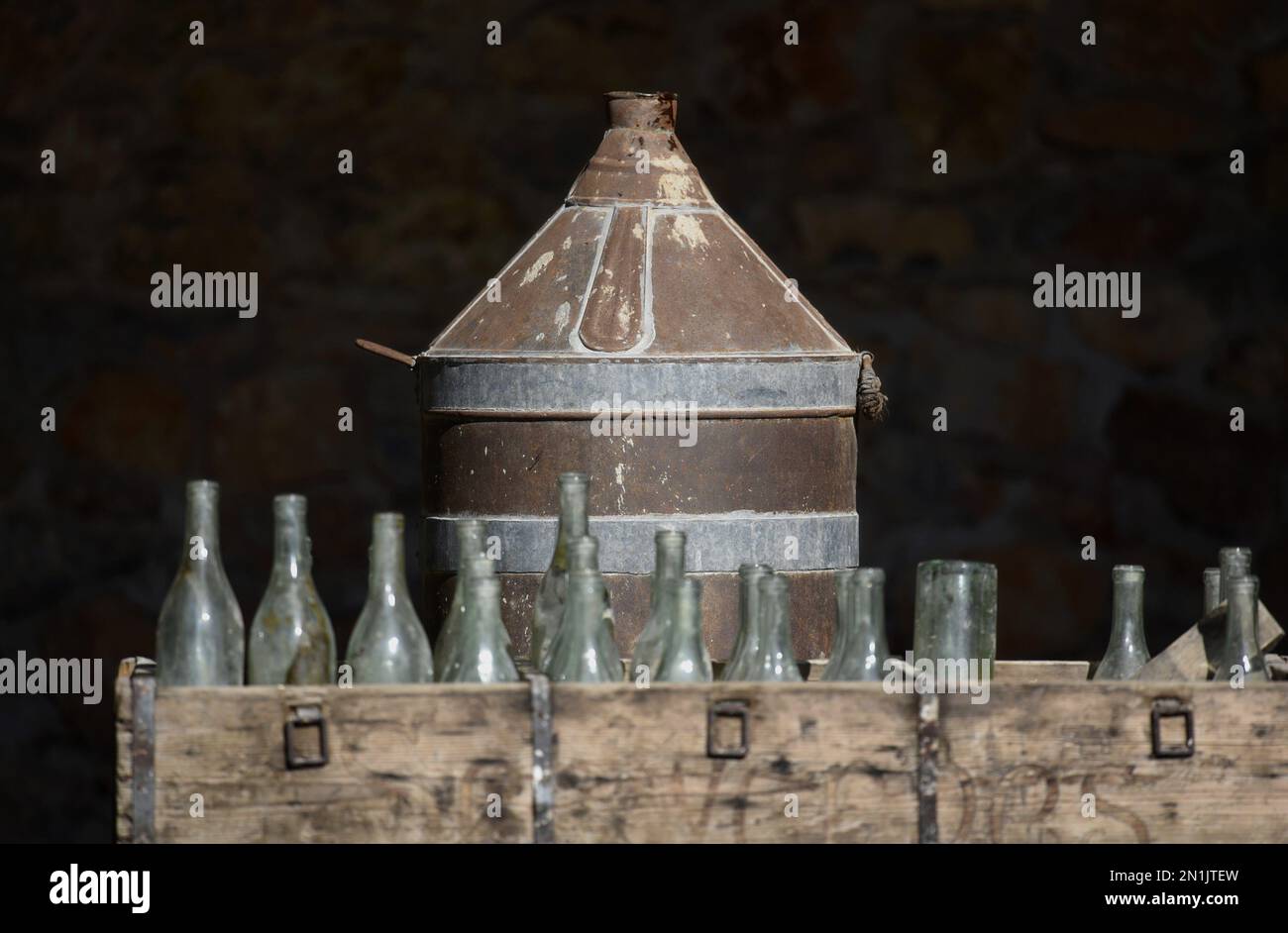 Empty wine bottles in crate hi-res stock photography and images - Alamy