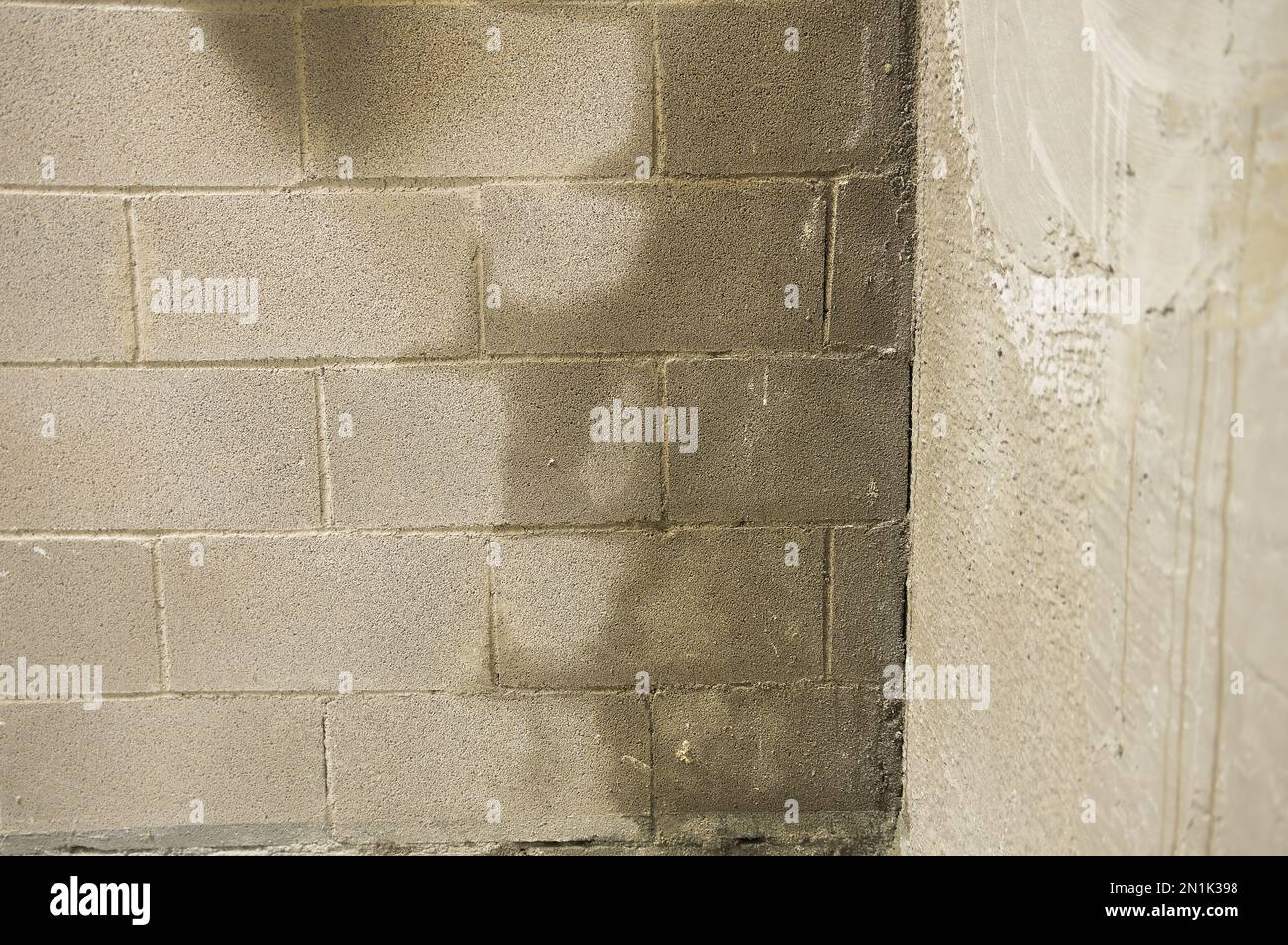 Rain water leaks on the wall causing damage Stock Photo - Alamy