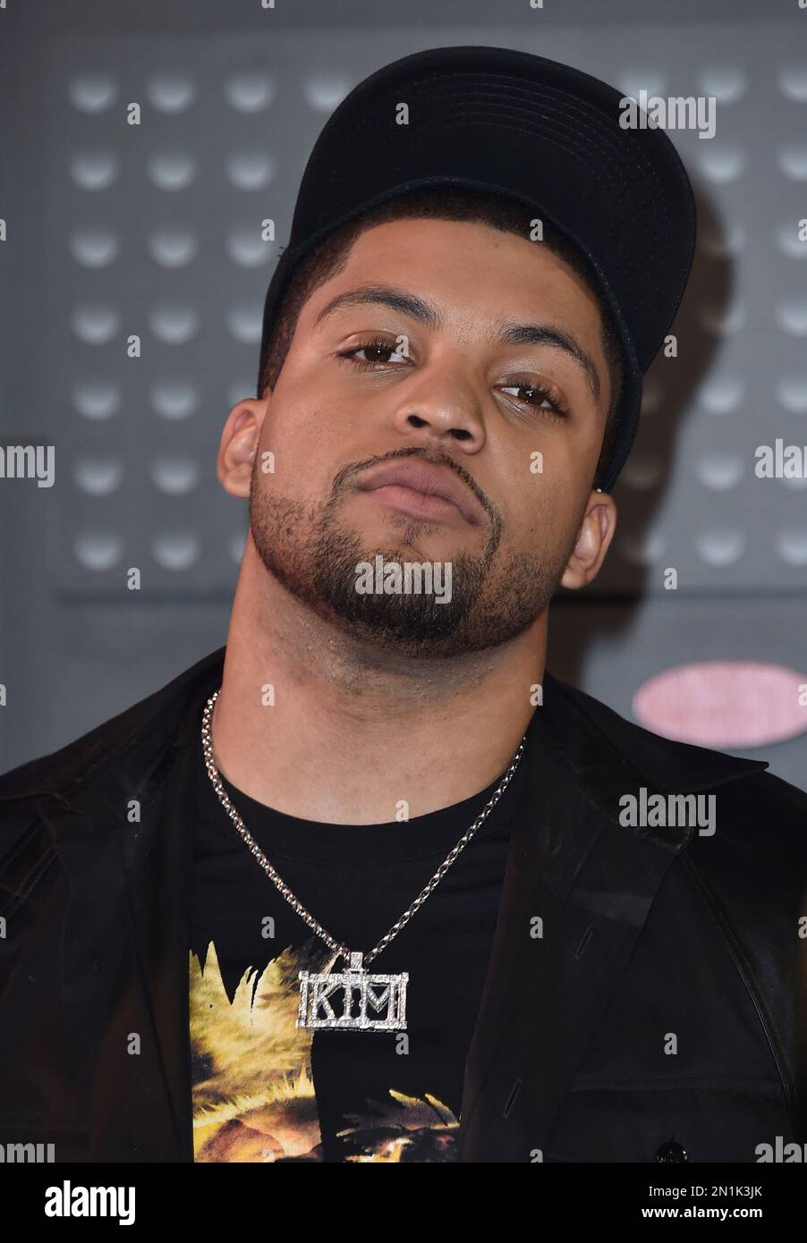 O'Shea Jackson Jr. arrives at the MTV Video Music Awards at the ...