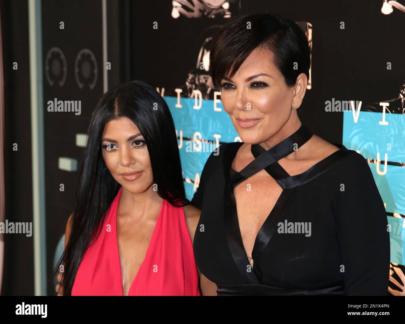 Kourtney Kardashian, left, and Kris Jenner arrive at the MTV Video ...