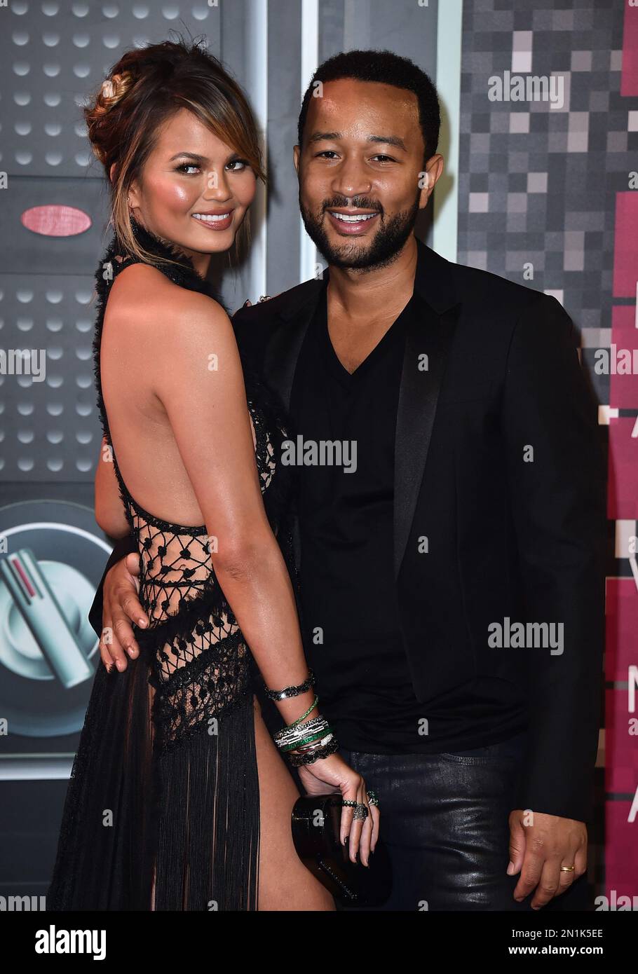 Chrissy Teigen, left, and John Legend arrive at the MTV Video Music ...