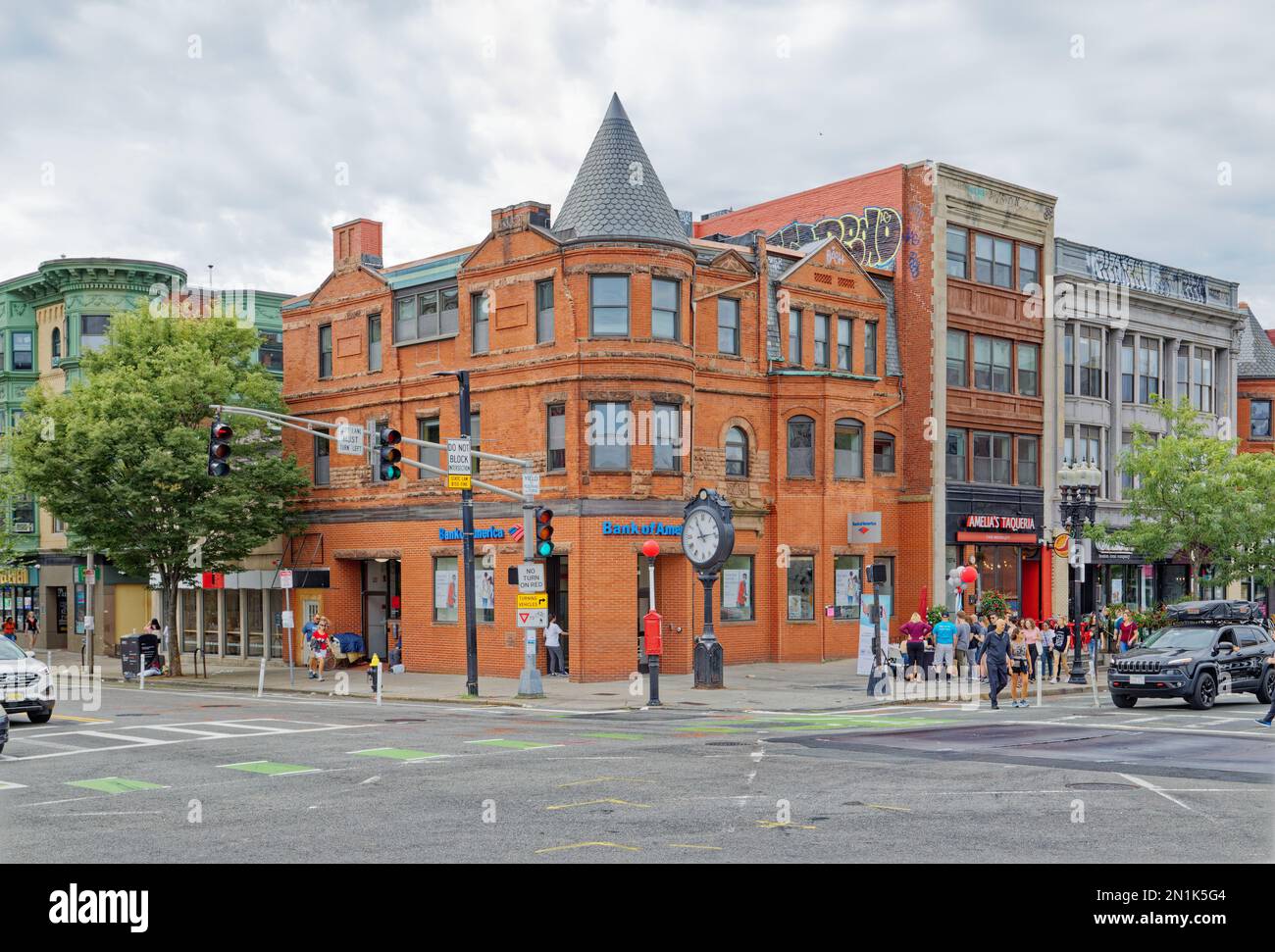 Boston Back Bay: Quaint red brick mixed use low-rise building and ...
