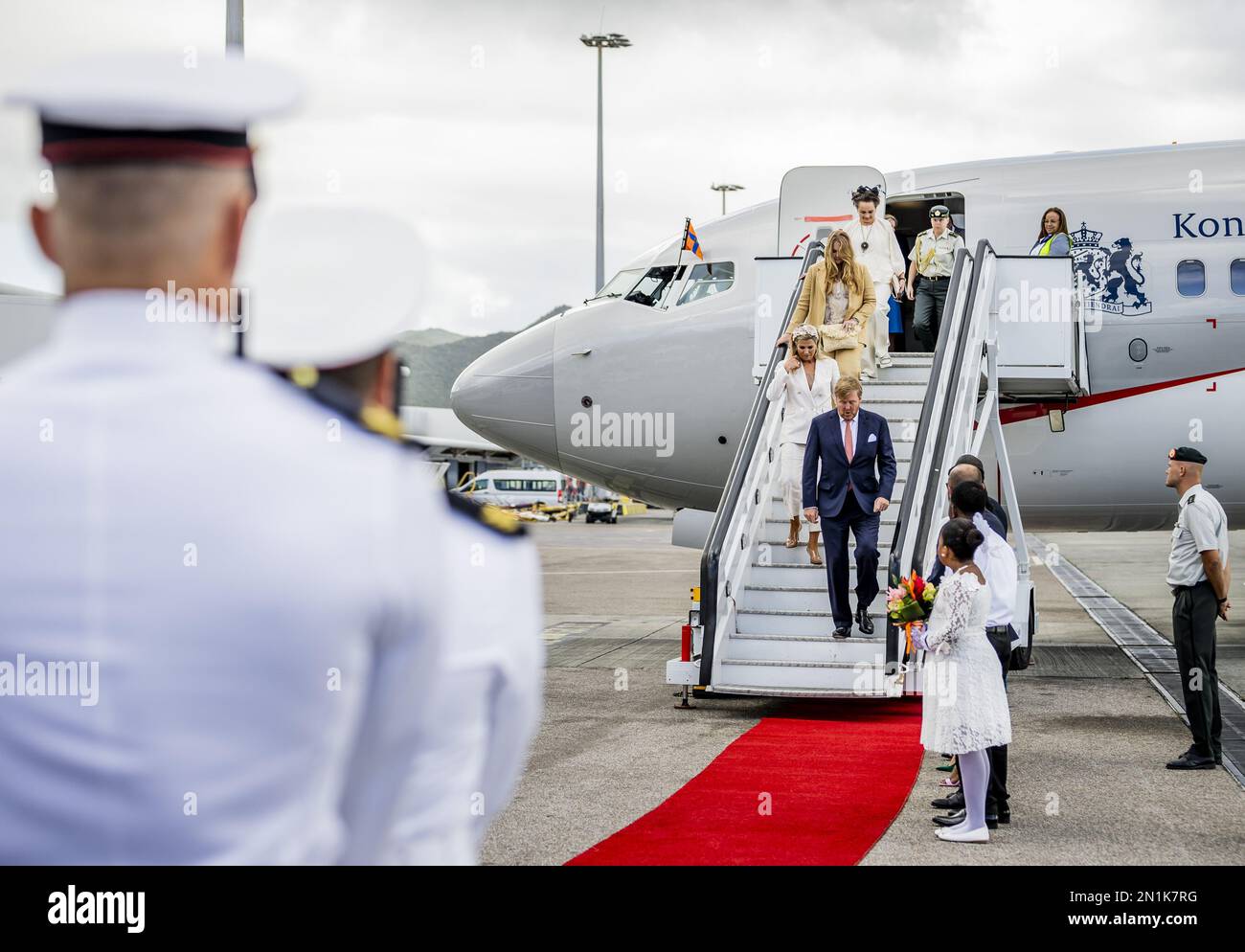 SINT MAARTEN - King Willem-Alexander, Queen Maxima and Princess Amalia ...