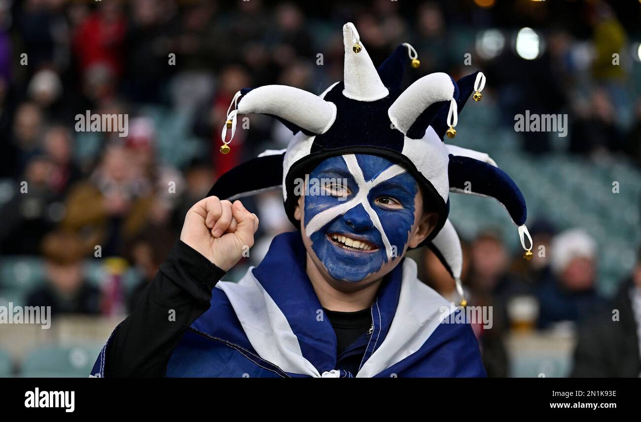 Rugby fan face paint hi-res stock photography and images - Alamy