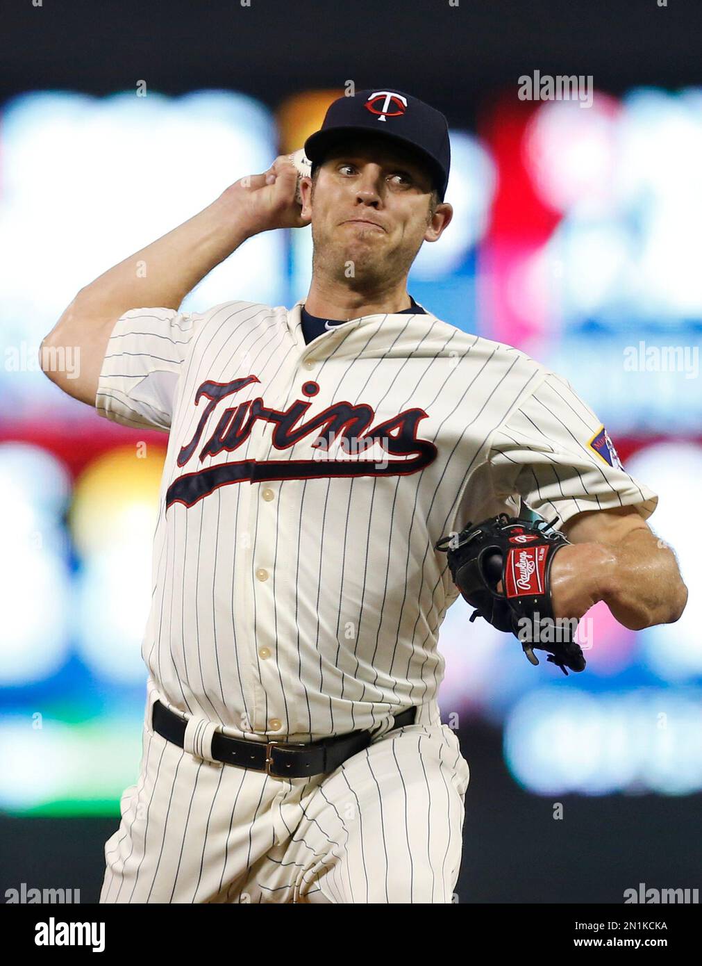 Minnesota Twins relief pitcher Casey Fien throws against the Houston ...