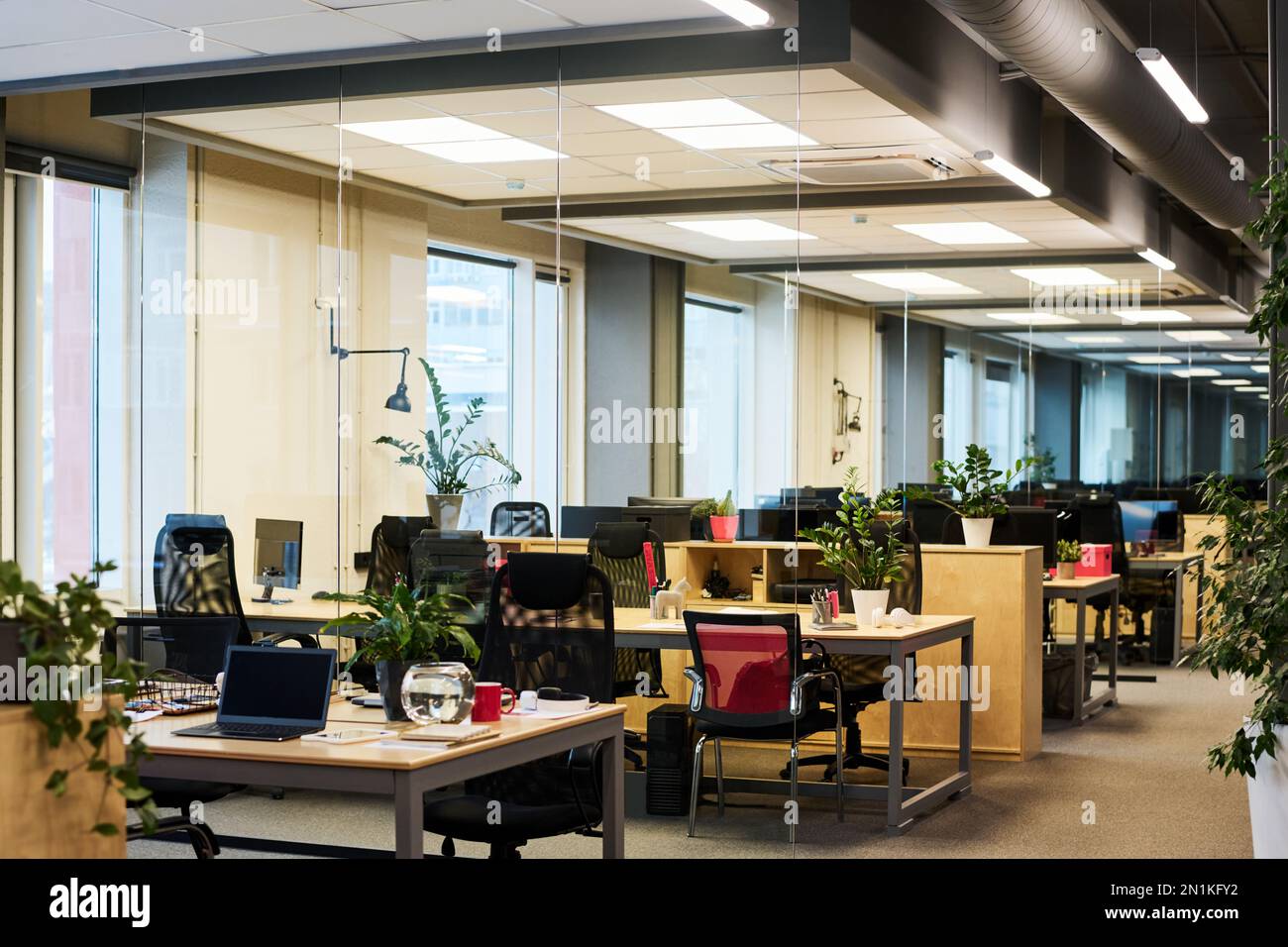 Coworking area workplace desks hi-res stock photography and images - Alamy