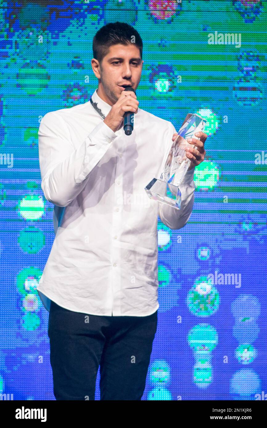 SoMo receives the Social Star Award on stage during the 2015 BMI R&B ...