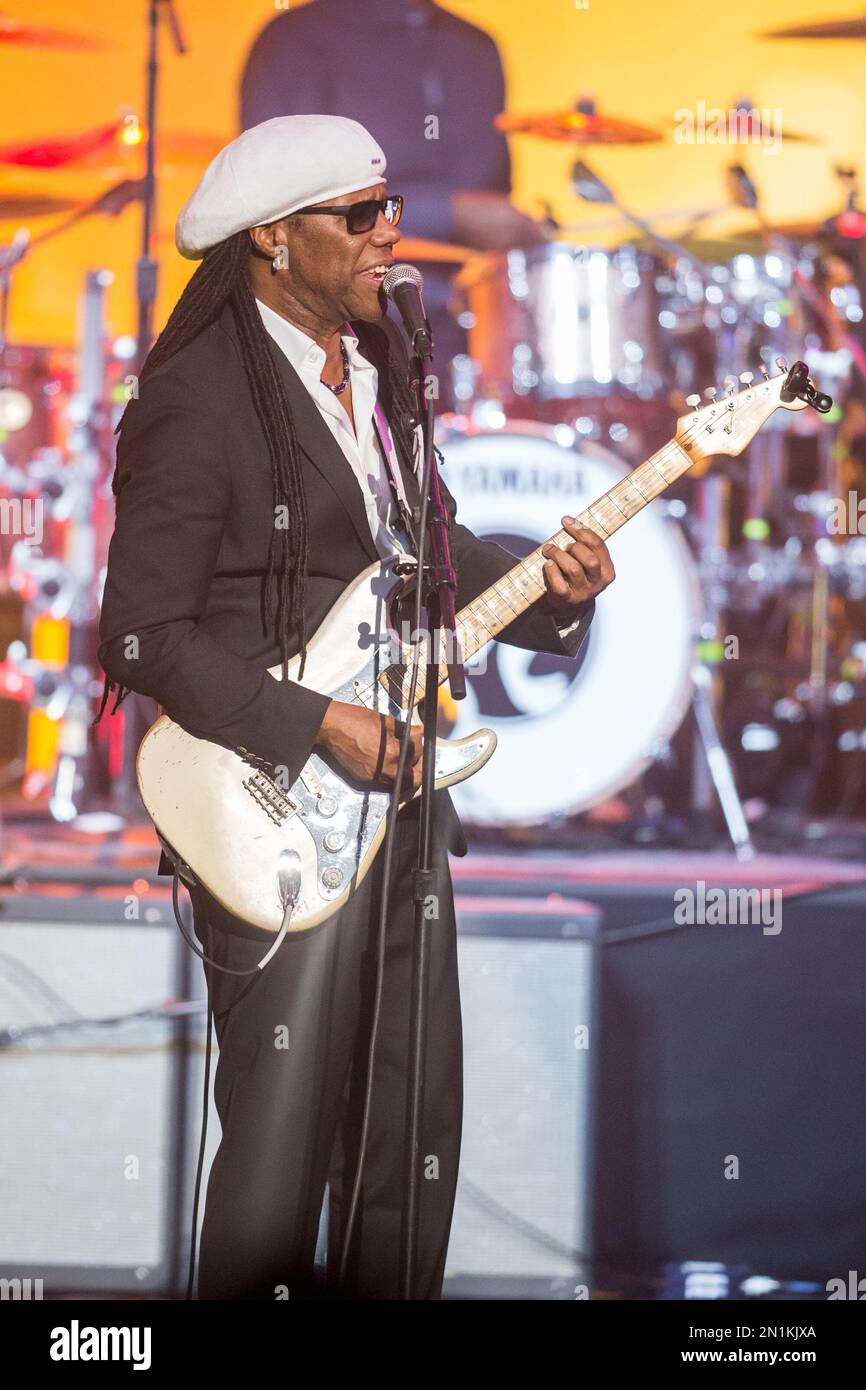 Nile Rodgers performs on stage during the 2015 BMI R&B/Hip-Hop Awards ...