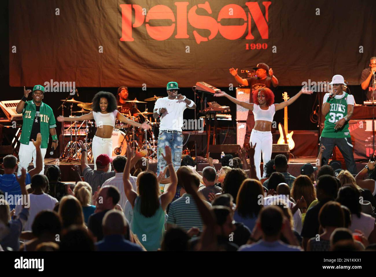 Ricky Bell, Michael Bivins and Ronnie DeVoe with Bell Biv DeVoe ...