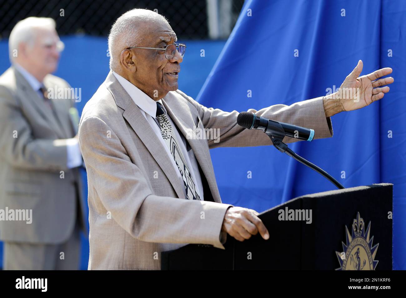 Former Tennessee State and Olympic women's track coach Ed Temple speaks ...
