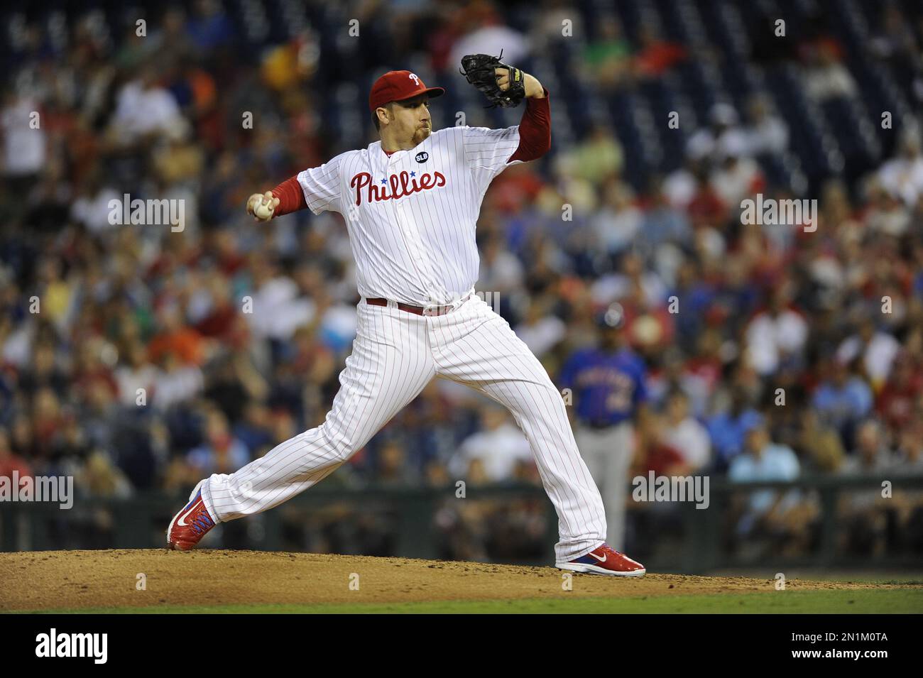 Philadelphia Phillies starting pitcher Aaron Harang throws during a ...