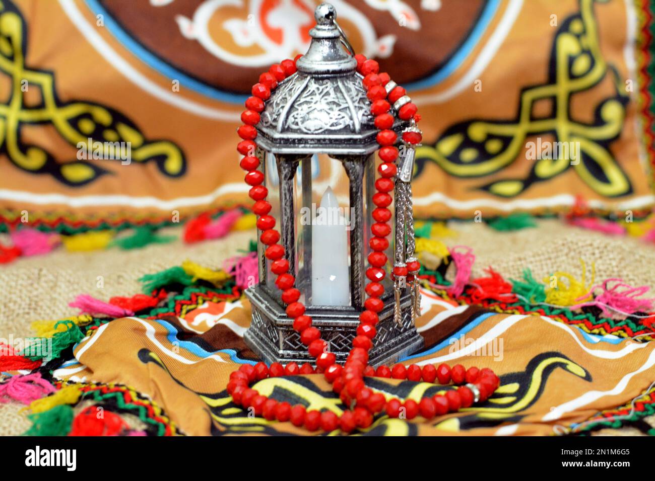 Ramadan Lantern lamp or Fanous Ramadan on a Ramadan background as a ...