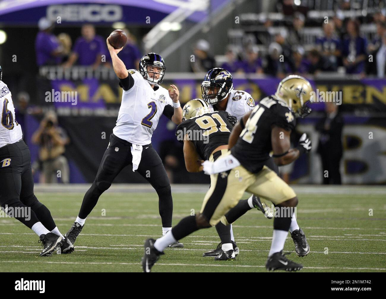 Baltimore Ravens quarterback Bryn Renner (2) passes against the New ...