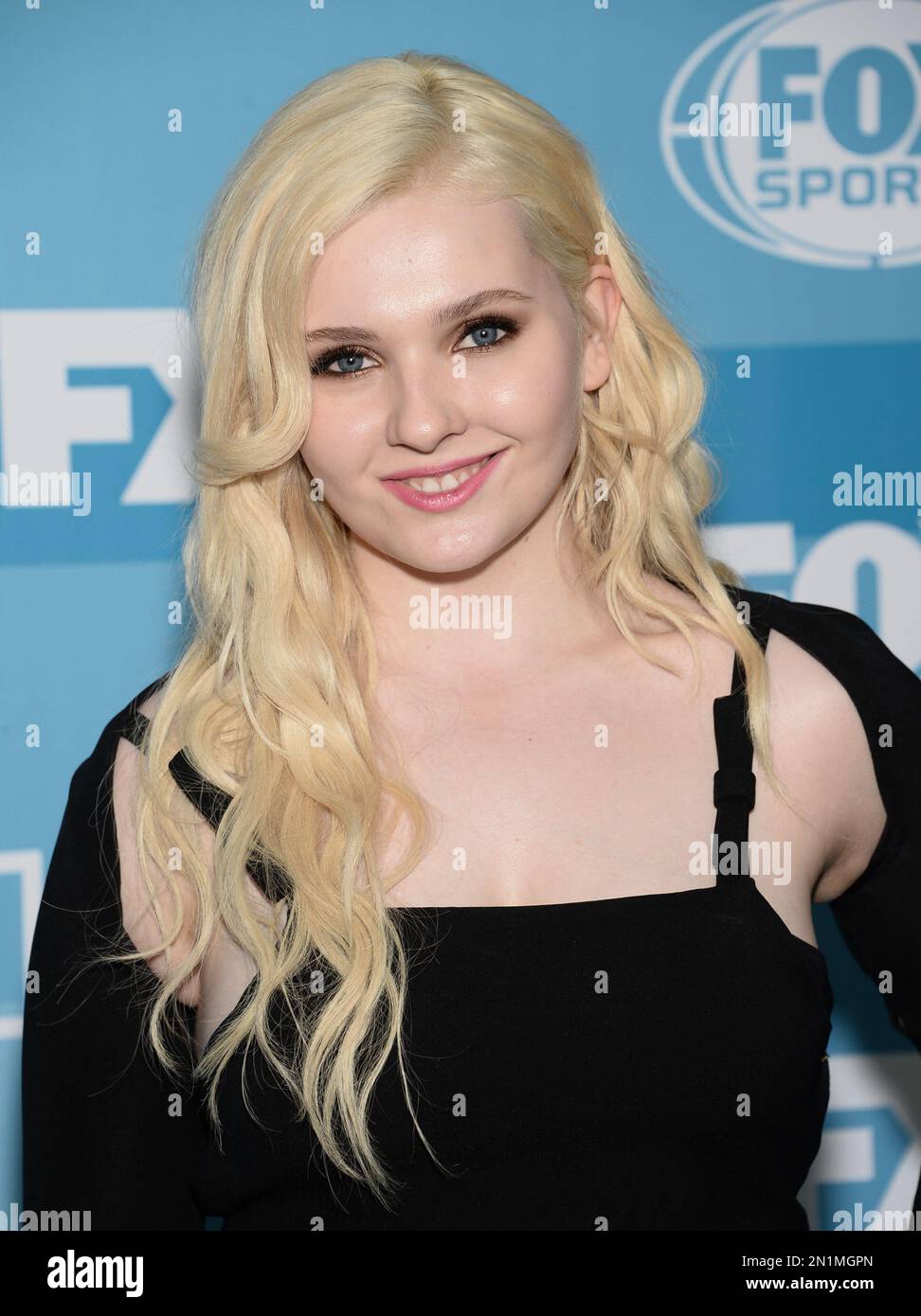 Abigail Breslin arrives at the Fox Network 2015 Programming Upfront at ...