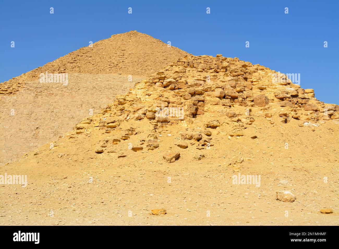 The satellite and the bent pyramids, Satellite one is located 55 meters ...