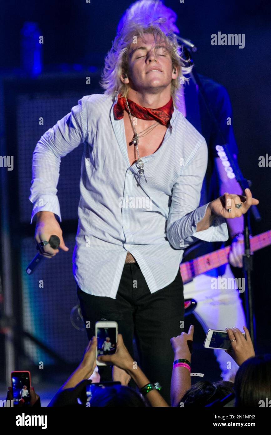 Ross Lynch of R5 performs on stage during their "Sometime Last Night ...