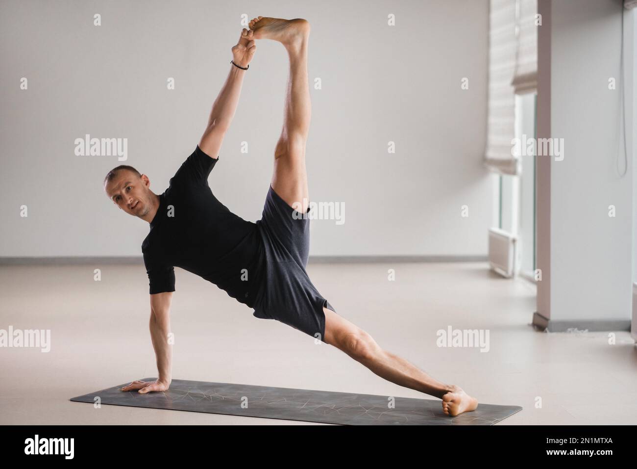 Athletically hi-res stock photography and images - Alamy