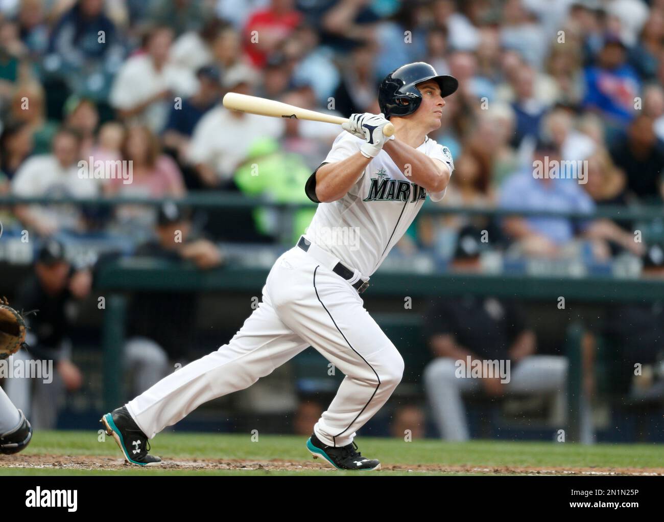Seattle Mariners' Kyle Seager at bat against the Chicago White Sox ...