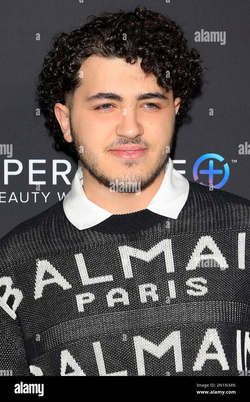 Los Angeles, CA. 5th Feb, 2023. Issam Alnajjar at arrivals for ...