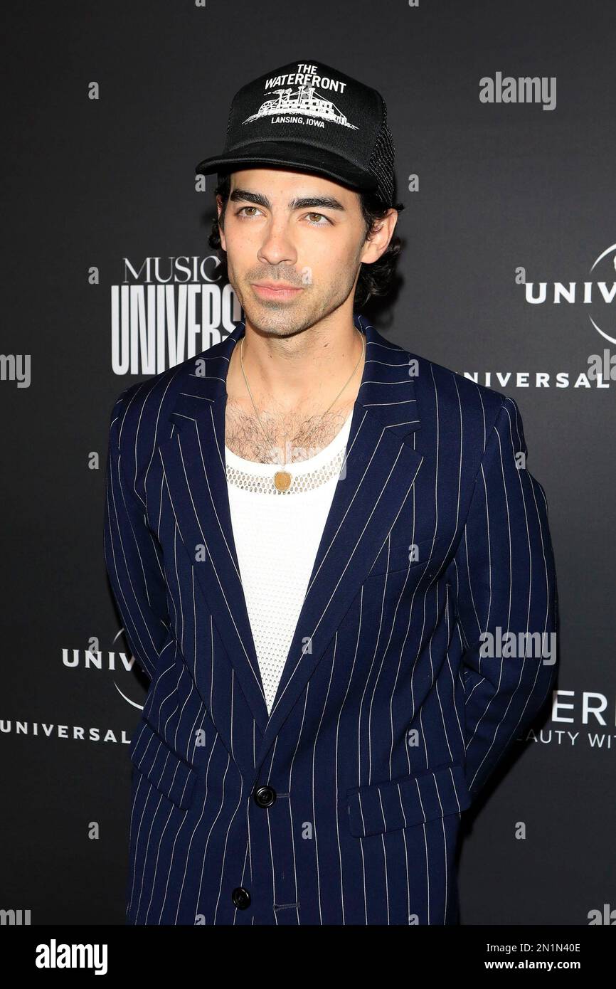 Los Angeles, CA. 5th Feb, 2023. Joe Jonas at arrivals for Universal ...
