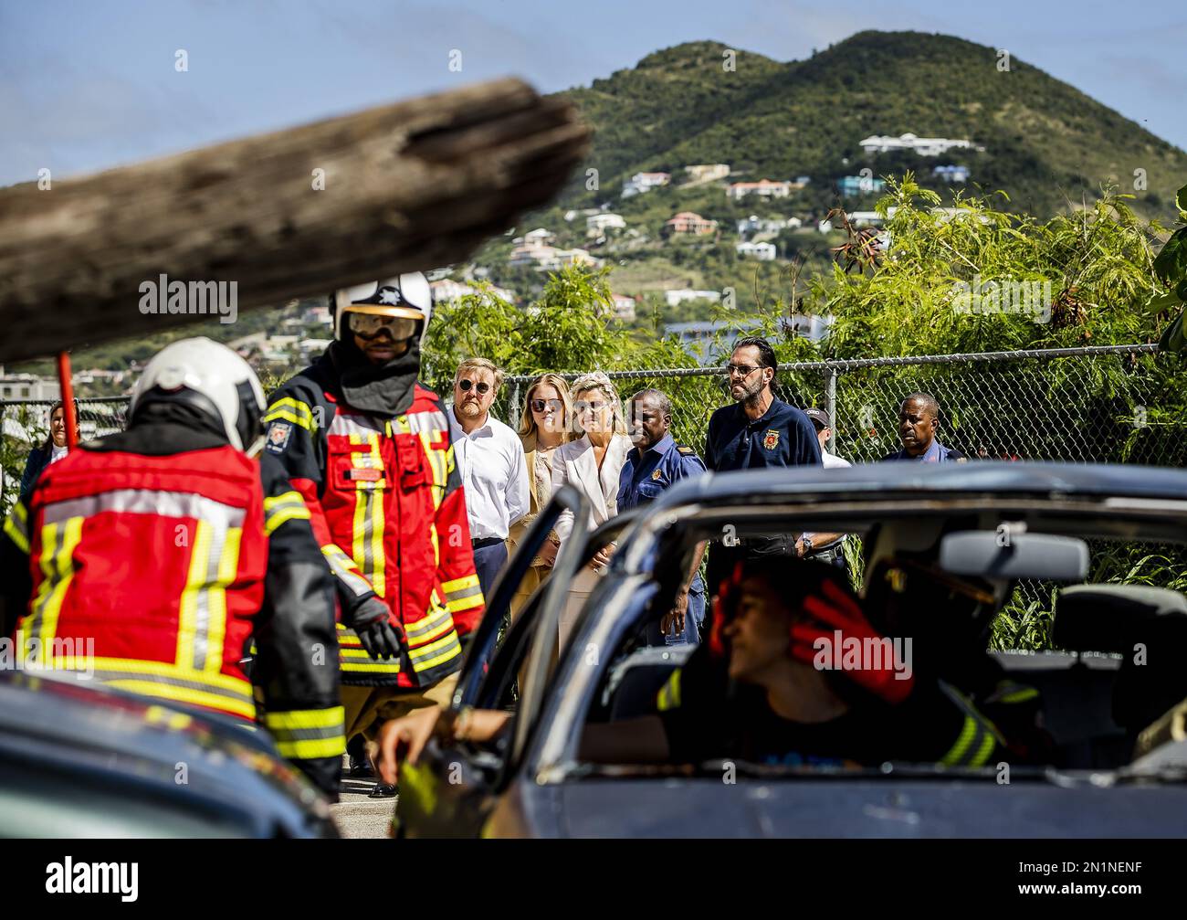 SINT MAARTEN - King Willem-Alexander, Queen Maxima and Princess Amalia ...