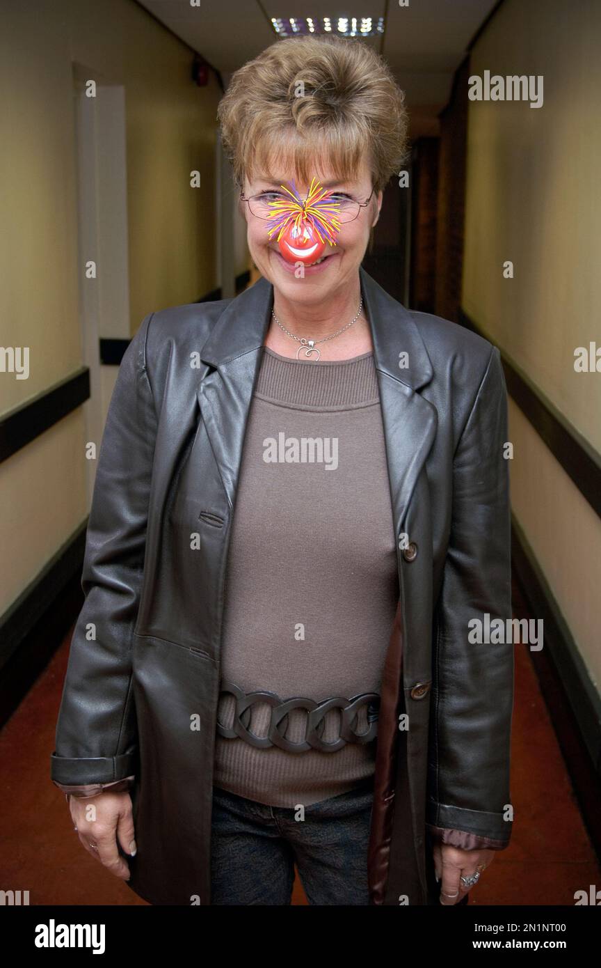 Coronation Street's Anne Kirkbride photographed wearing a Red Nose ...