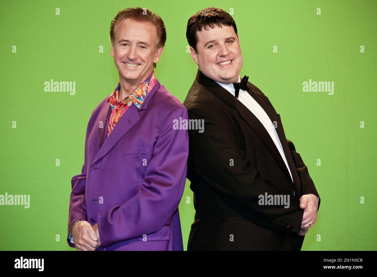 Peter Kay with Tony Christie in the iconic 2005 Comic Relief 'Amarillo ...