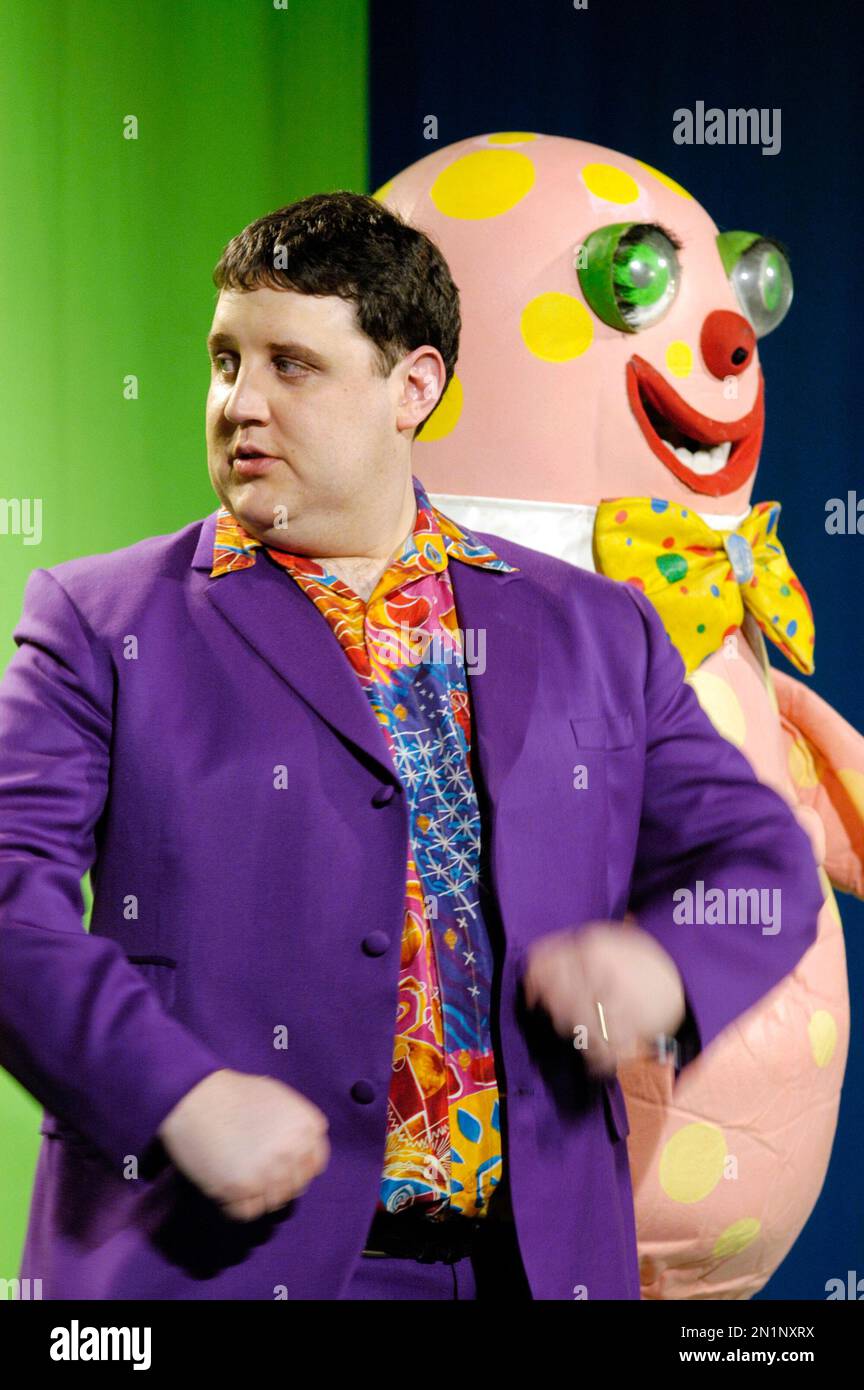 Peter Kay with Mr Blobby in the seminal 2005 Comic Relief 'Amarillo ...