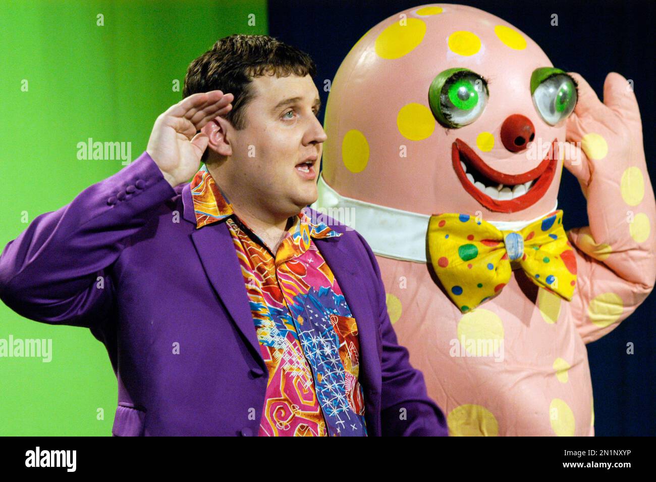 Peter Kay with Mr Blobby in the seminal 2005 Comic Relief 'Amarillo ...