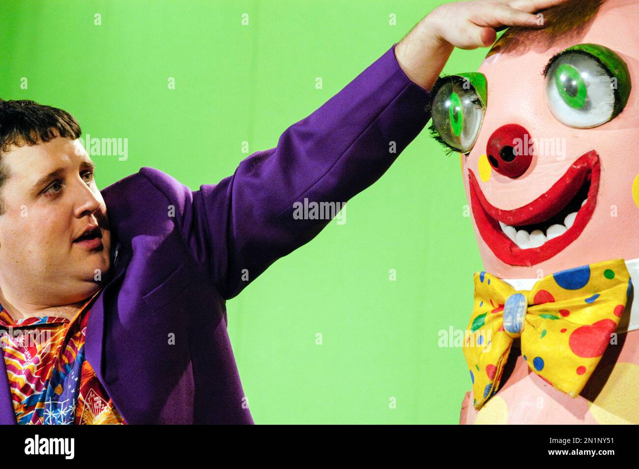 Peter Kay photographed with Mr Blobby at the 2005 Comic REliefe ...