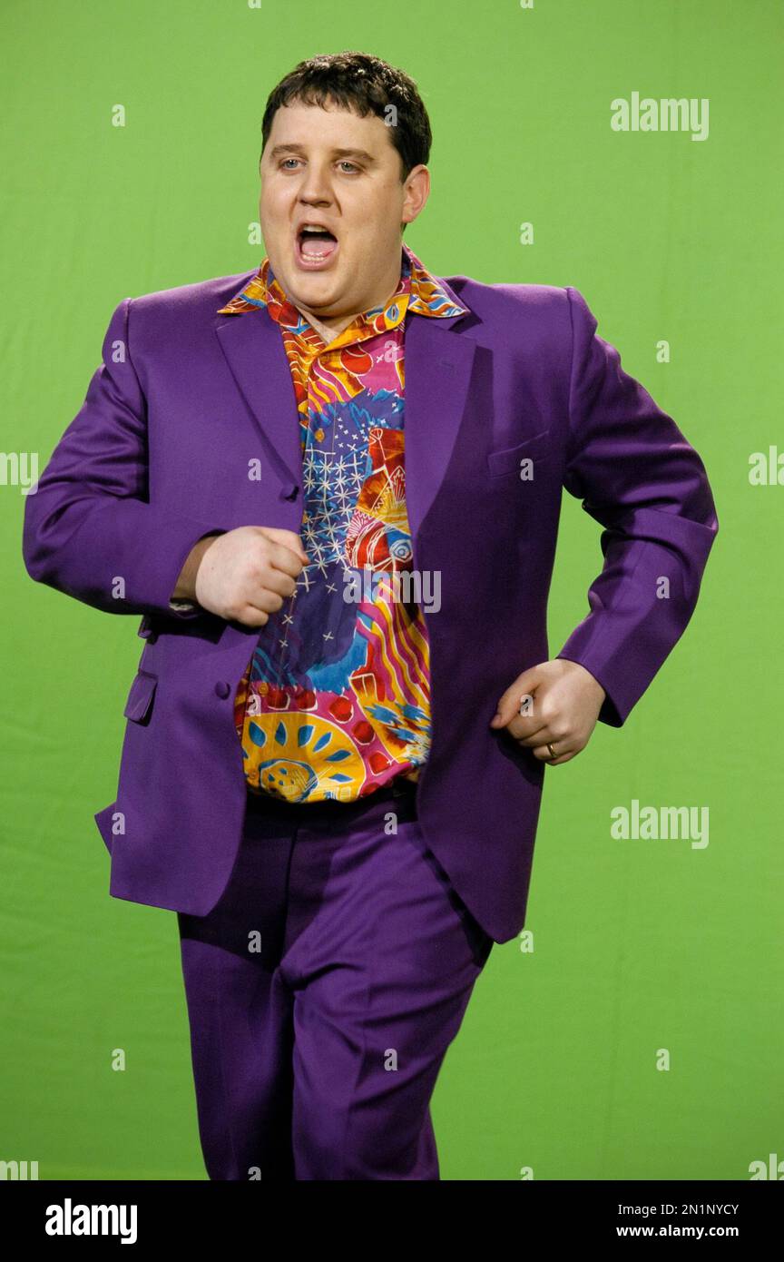 Peter Kay dressed in the famous purple suit for the 2005 Amarillo Comic ...