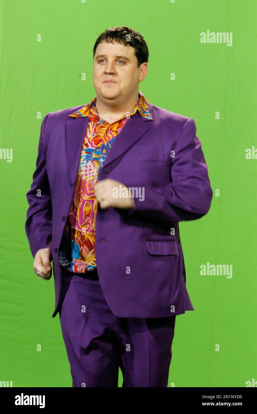 Peter Kay dressed in the famous purple suit for the 2005 Amarillo Comic ...