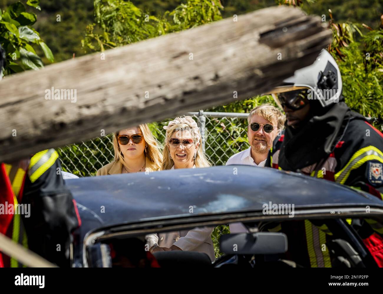 SINT MAARTEN - King Willem-Alexander, Queen Maxima and Princess Amalia ...