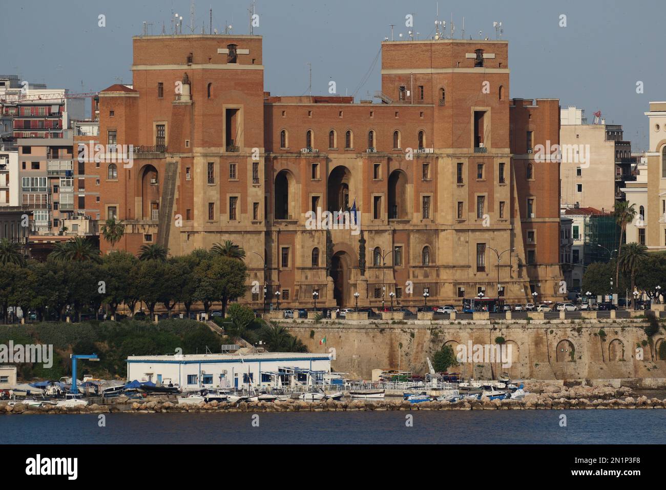 Golfo de taranto hi-res stock photography and images - Alamy