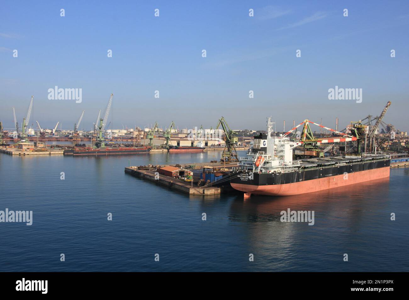 Golfo di taranto hi-res stock photography and images - Alamy