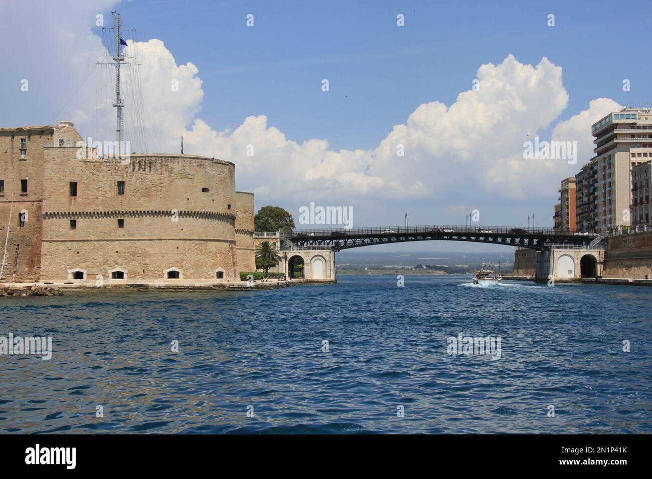 Golfo di taranto hi-res stock photography and images - Alamy