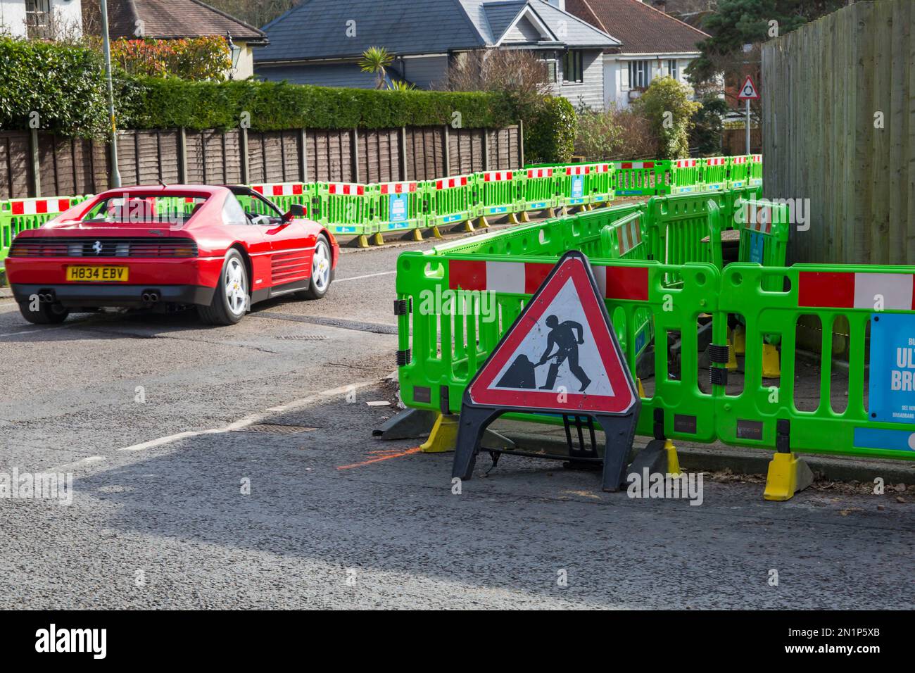 Building new full fibre network hi-res stock photography and images - Alamy