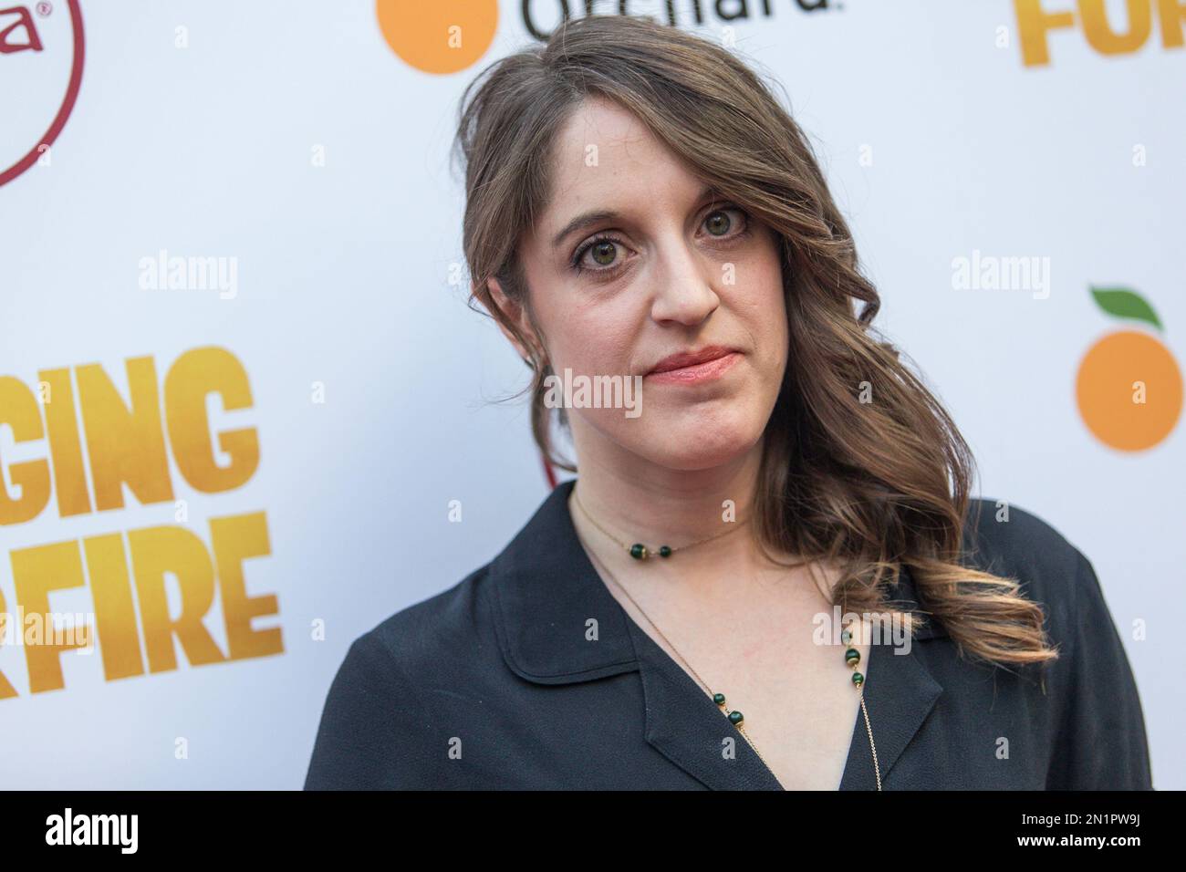 Alicia Van Couvering attends the premiere of 'Digging for Fire' at the ...