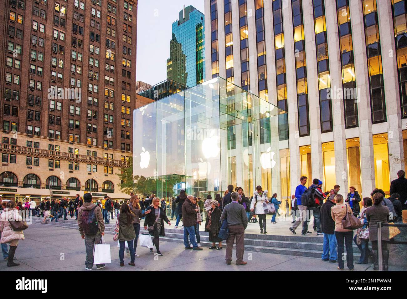 New york apple hi-res stock photography and images - Alamy