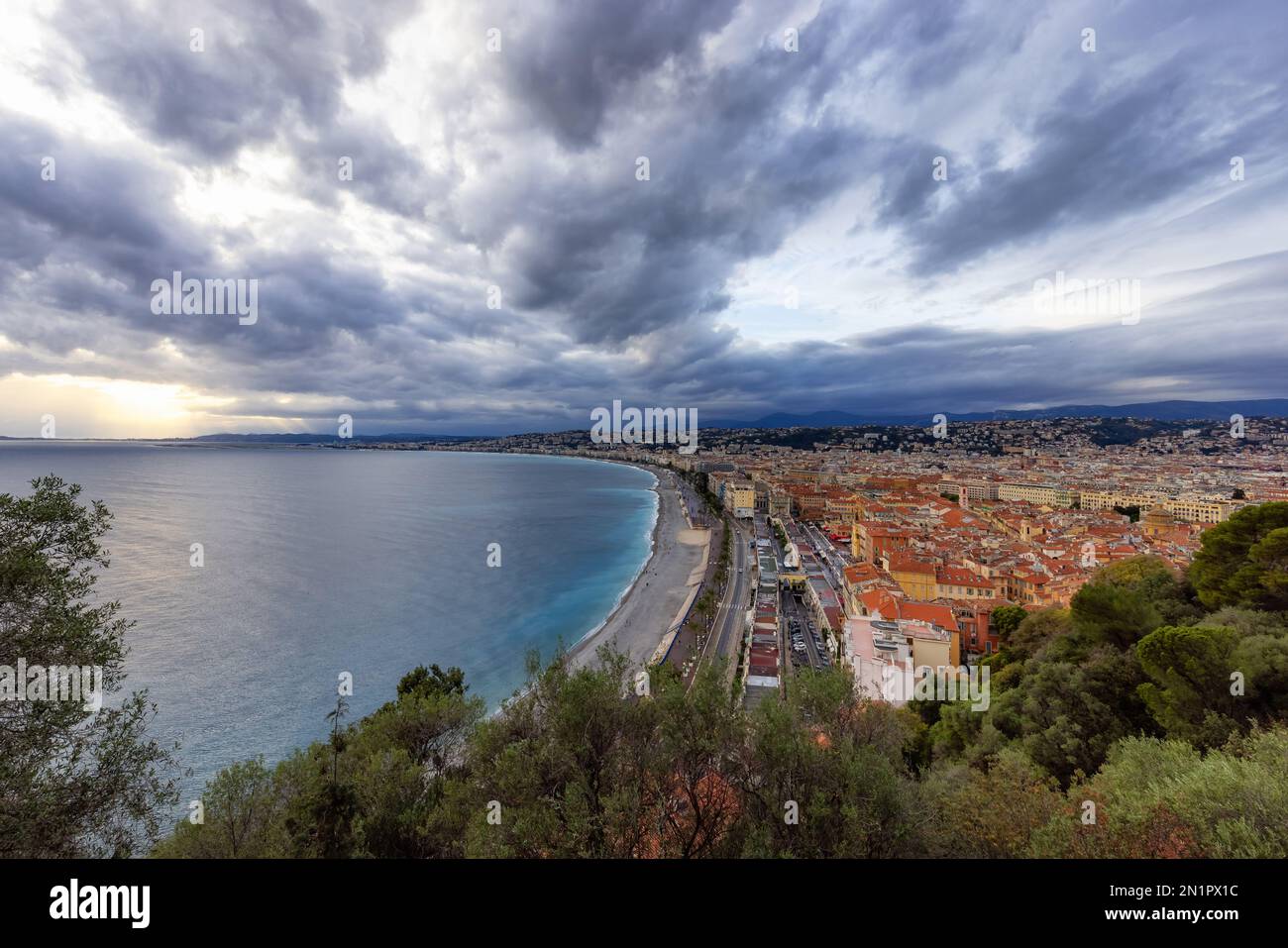 Beach in nice france wide hi-res stock photography and images - Alamy