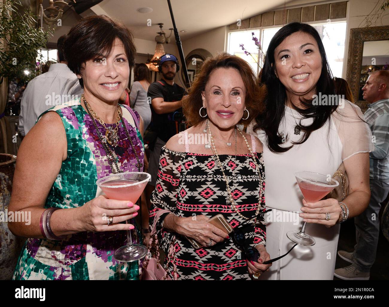 IMAGE DISTRIBUTED FOR AMERICAN HUMANE ASSOCIATION - From left to right ...