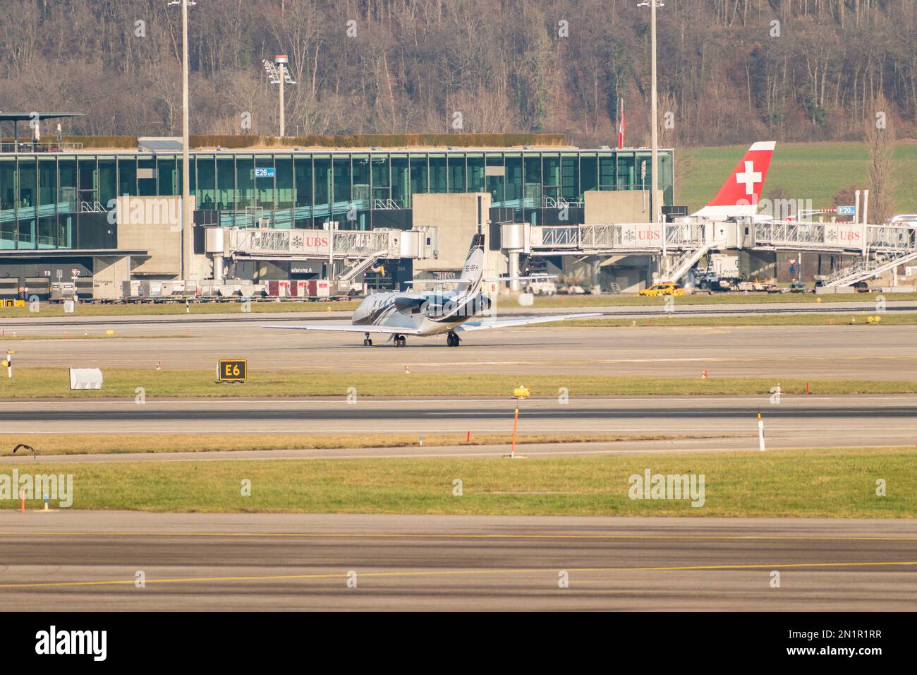 Cessna 680 citation sovereign aircraft hi-res stock photography and ...