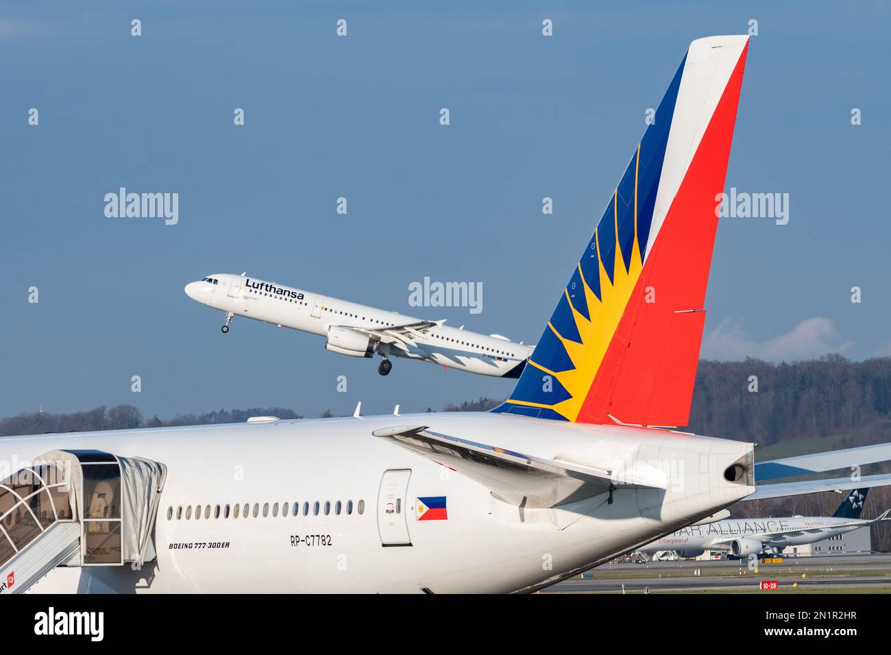 Zurich, Switzerland, January 20,2023 Lufthansa Airbus A321-231 aircraft ...