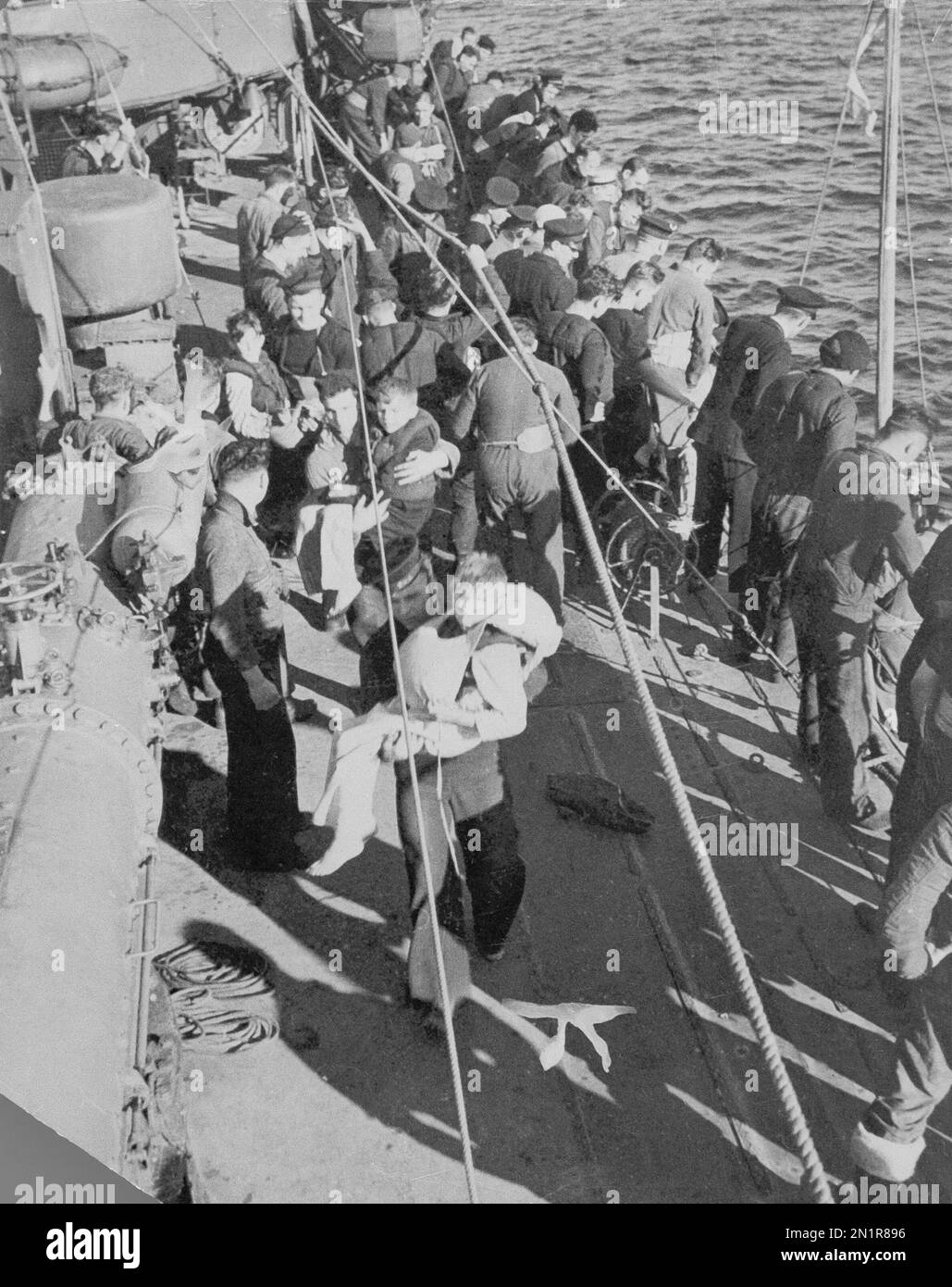 Survivors, including six children, of the SS City of Benares, are ...