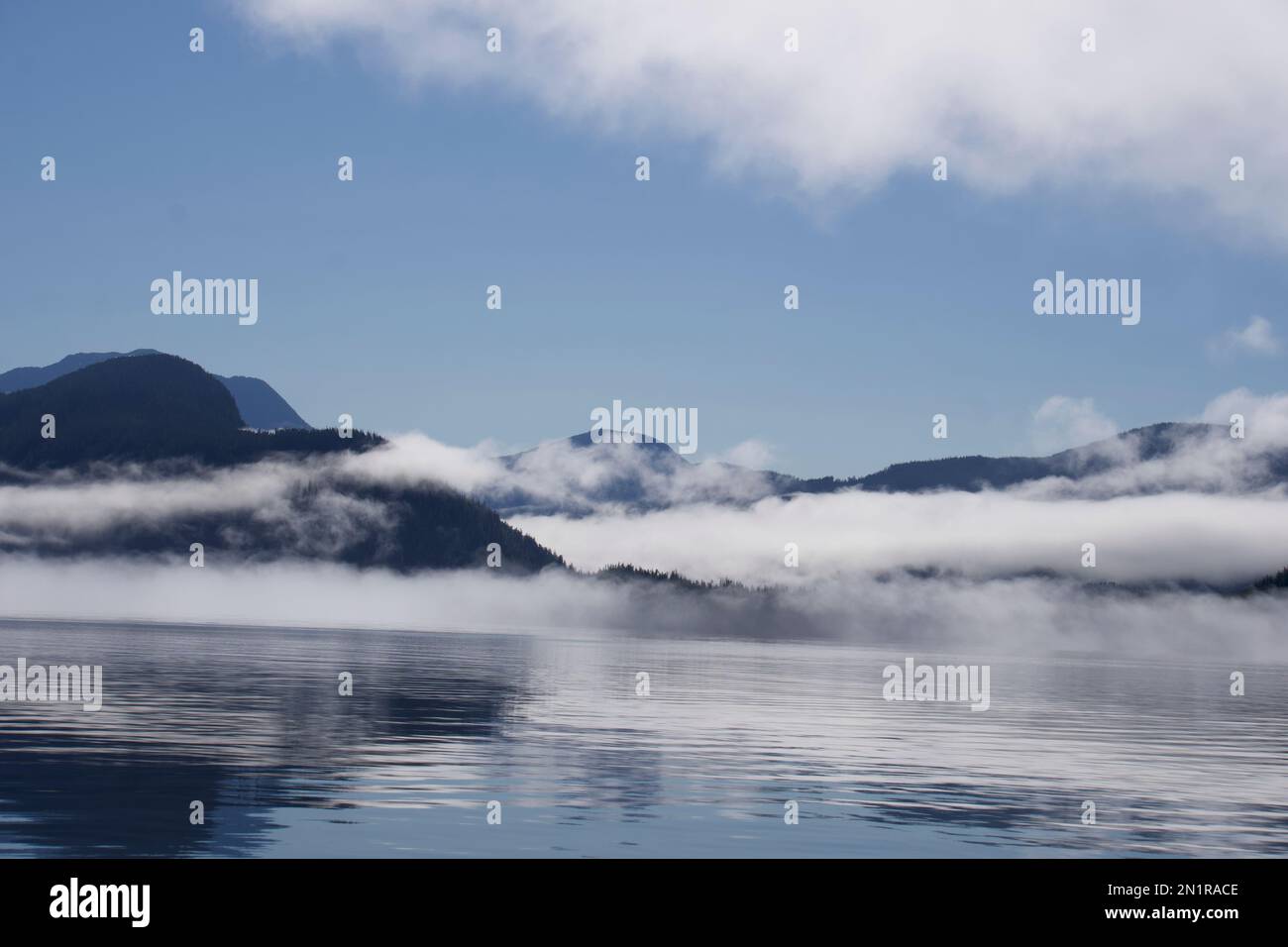 A misty morning in the Broughton Archipelago Stock Photo - Alamy
